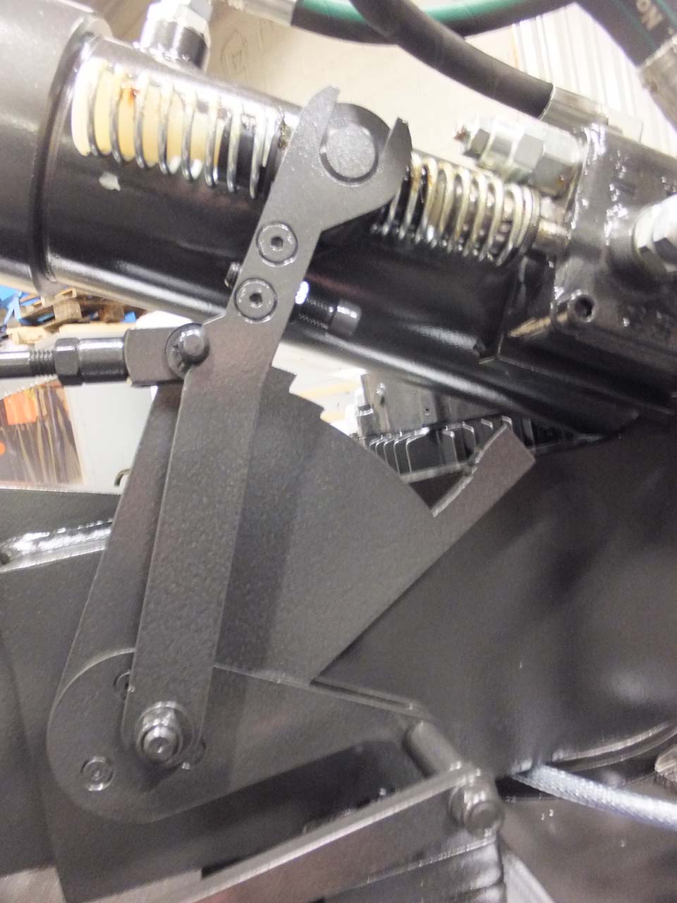 Alligator Shears 4000: Global Safety Shear for Cutting